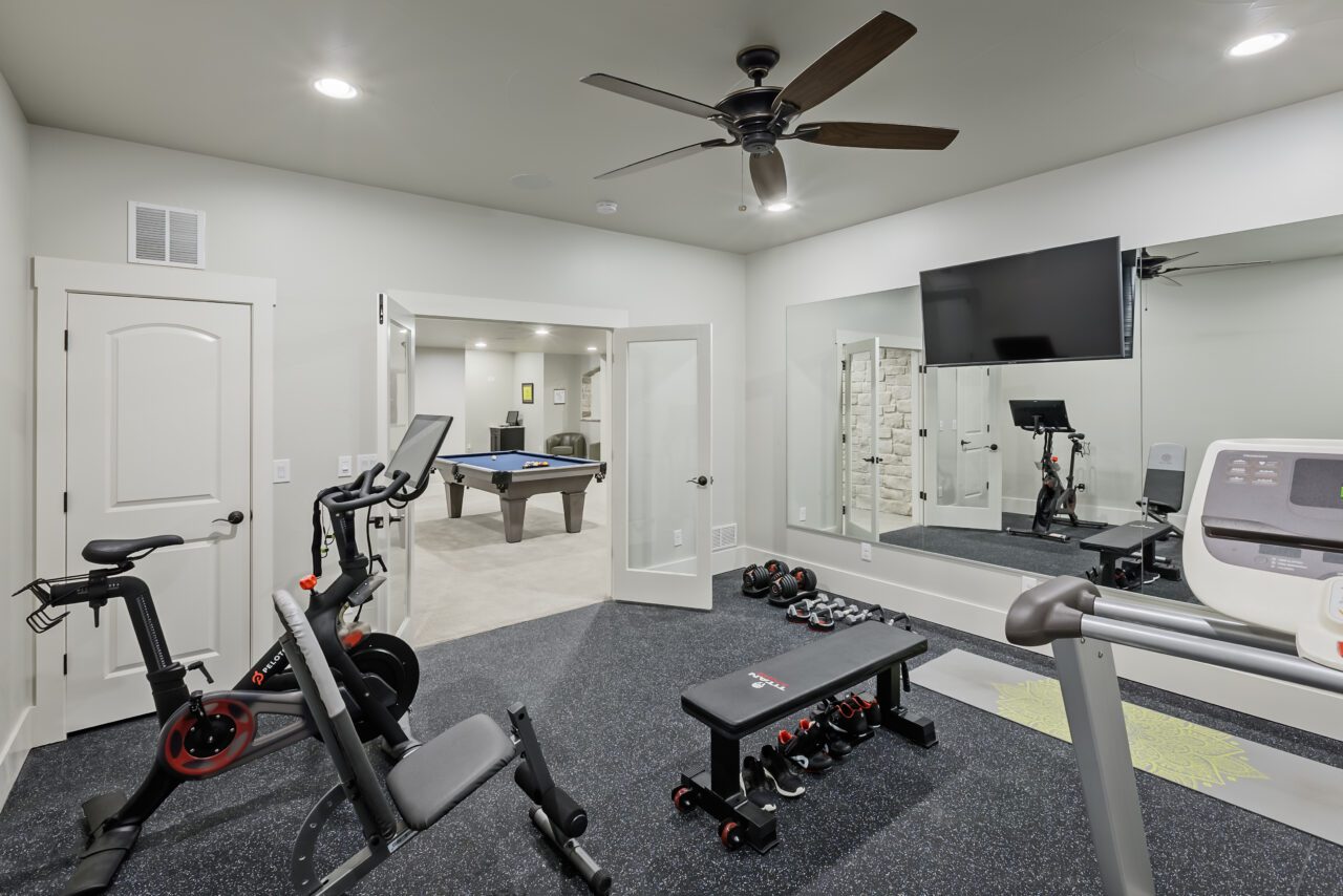 Basement Gym Ideas That Are Stylish and Functional - ElkStone Basements